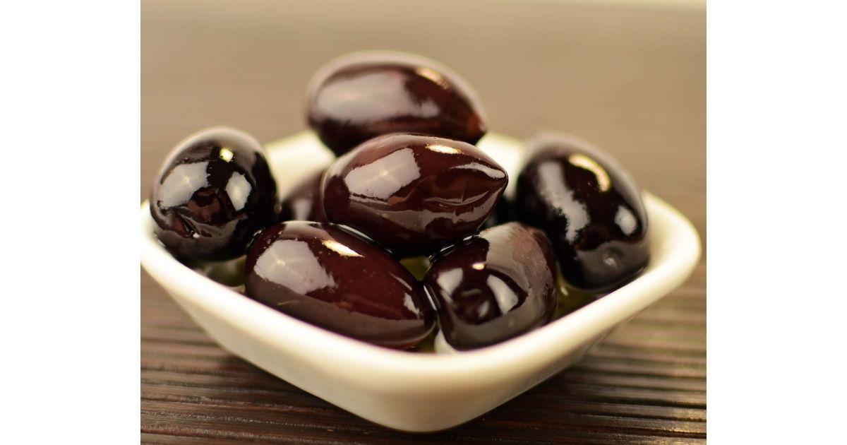 Kalamon Olives of Laconia - Bullets (351-400) - 2.5Kg weight - Vacuum ...